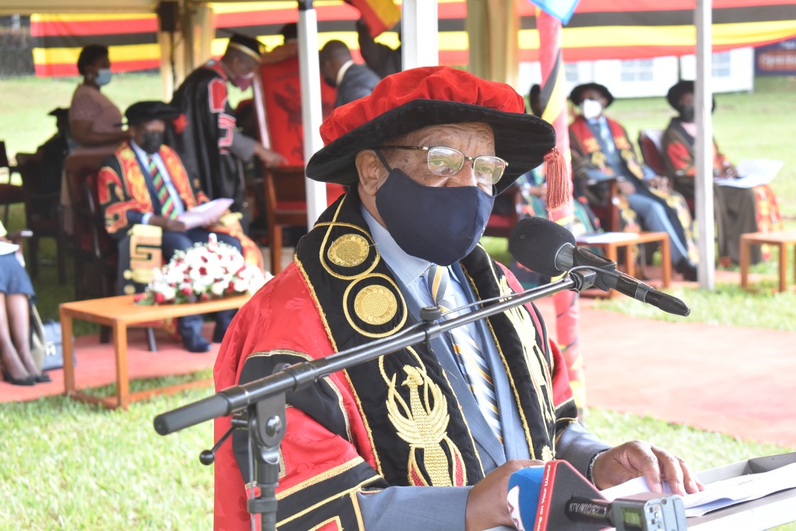 Law Students Graduate During The 1st Session Of The 71st Graduation ...