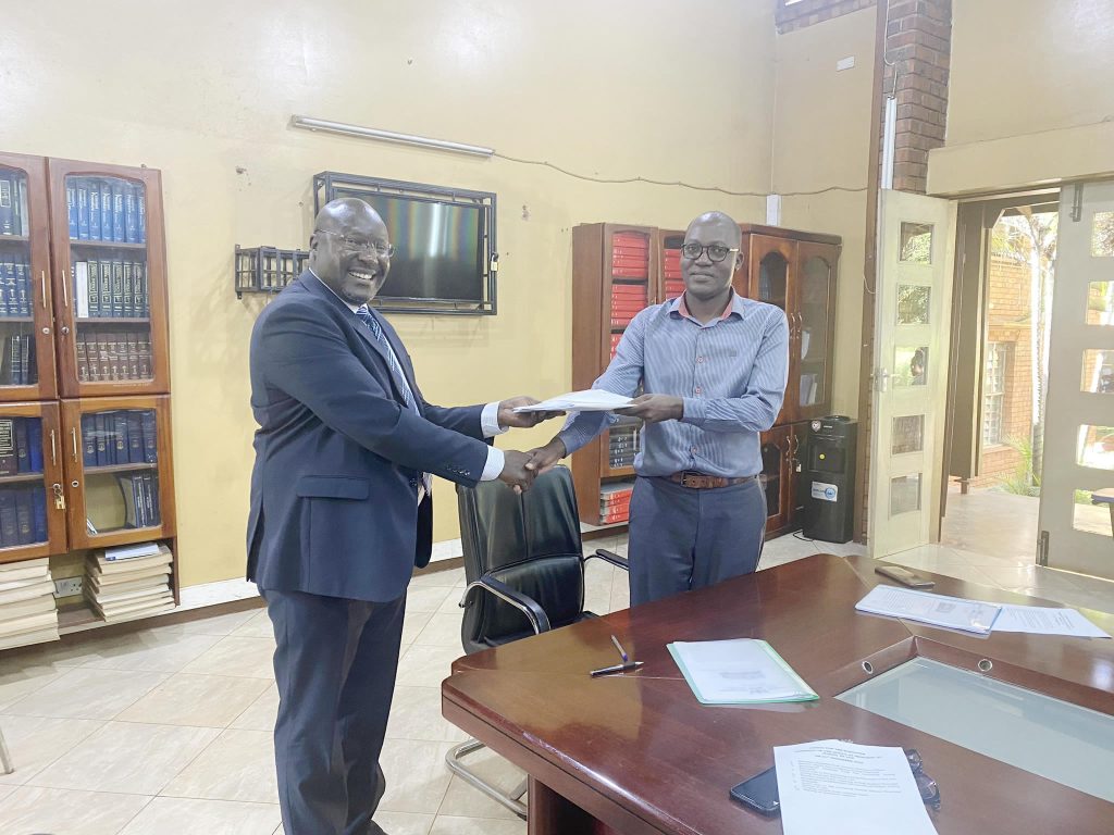 Handover at the School of Law: New Ag. Principal & Ag. Deputy Principal ...